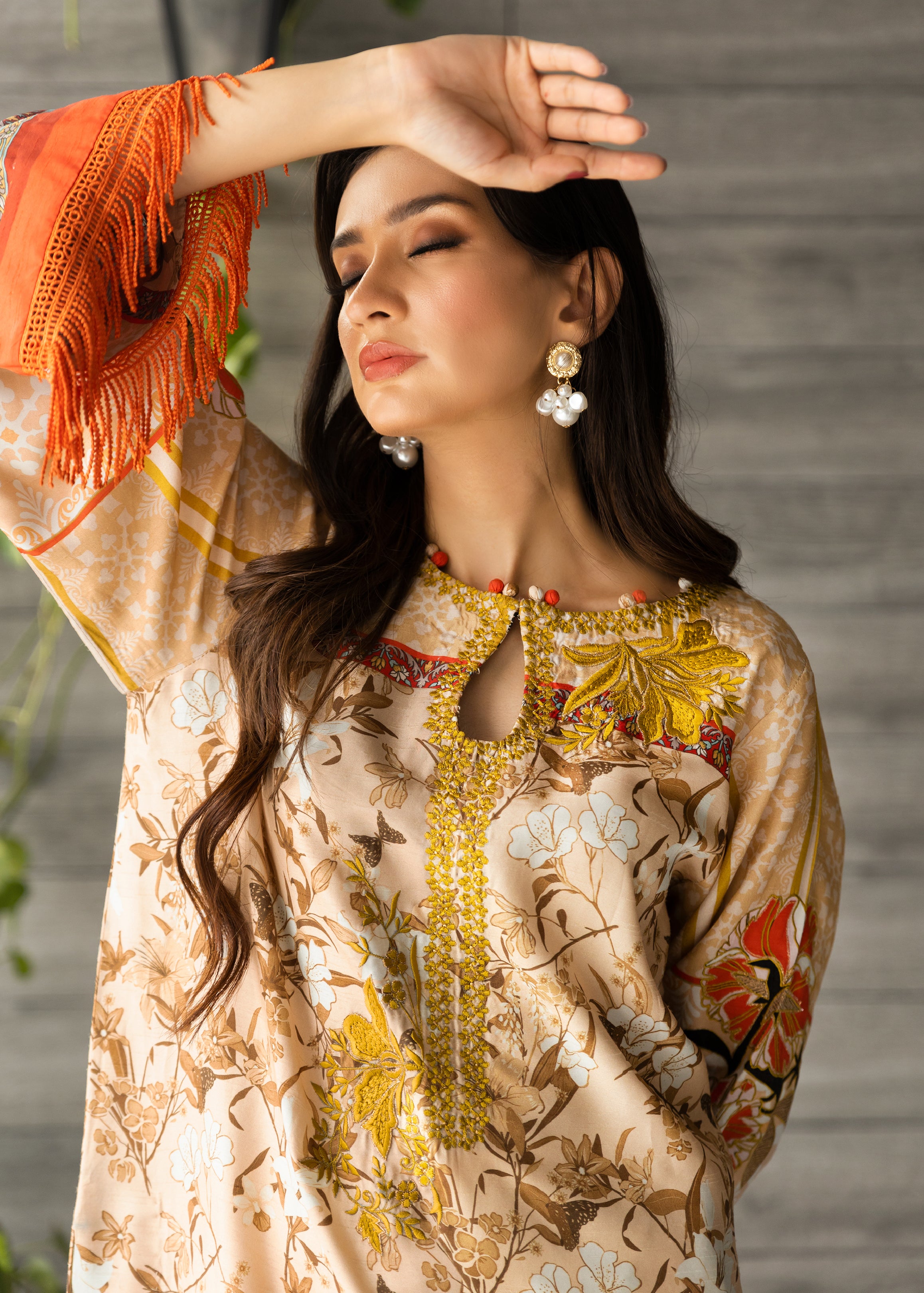 Sayonee Collection | Atiya Irfan – Atiyairfan.com