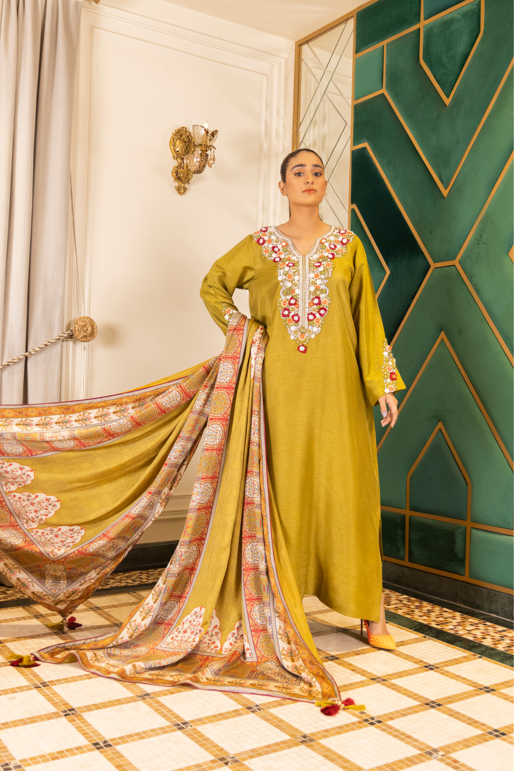 Dur-e-Shahwar – Atiyairfan.com